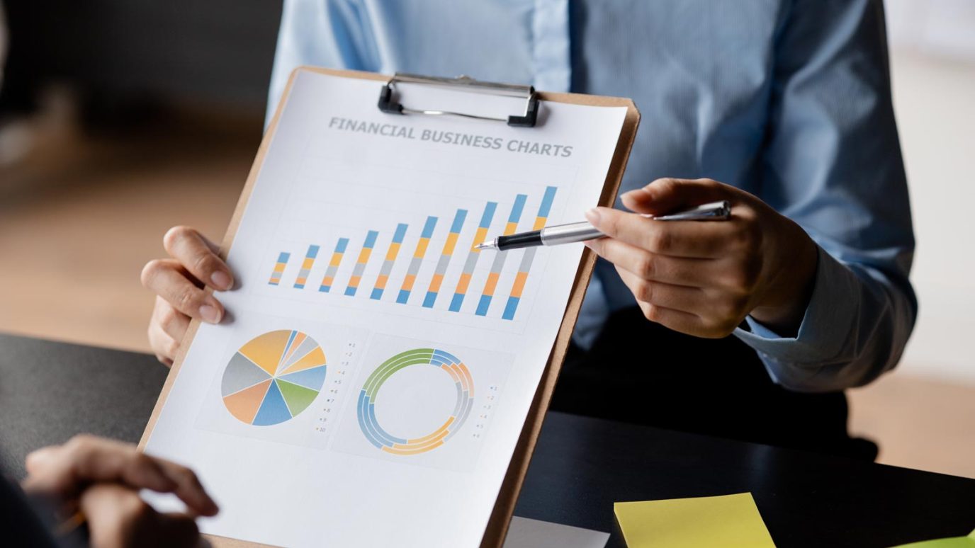 𝗜𝗻𝗱𝗶𝗰𝗮𝗱𝗼𝗿𝗲𝘀 𝗱𝗲 𝗽𝗿𝗼𝗰𝗲𝘀𝗼: ¿𝗖𝘂𝗮́𝗹𝗲𝘀 𝘀𝗼𝗻 𝗹𝗼𝘀 𝟭𝟳 𝘁𝗶𝗽𝗼𝘀 𝗽𝗿𝗶𝗻𝗰𝗶𝗽𝗮𝗹𝗲𝘀? ¿𝗖𝗼́𝗺𝗼 𝘀𝗲 𝗰𝗼𝗻𝘁𝗿𝗼𝗹𝗮𝗻? – Grandes Pymes